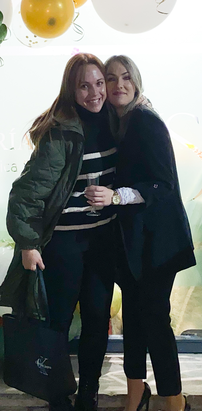 María Sáez inaugura su Clínica en Buñol - hoyunclick